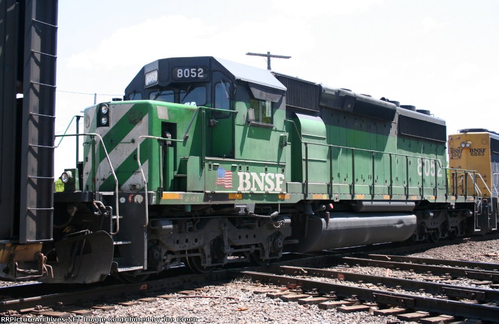 BNSF 8052